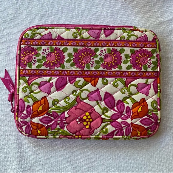 Vera Bradley | Accessories | Vera Bradley Mini Tablet Case In Lilli ...